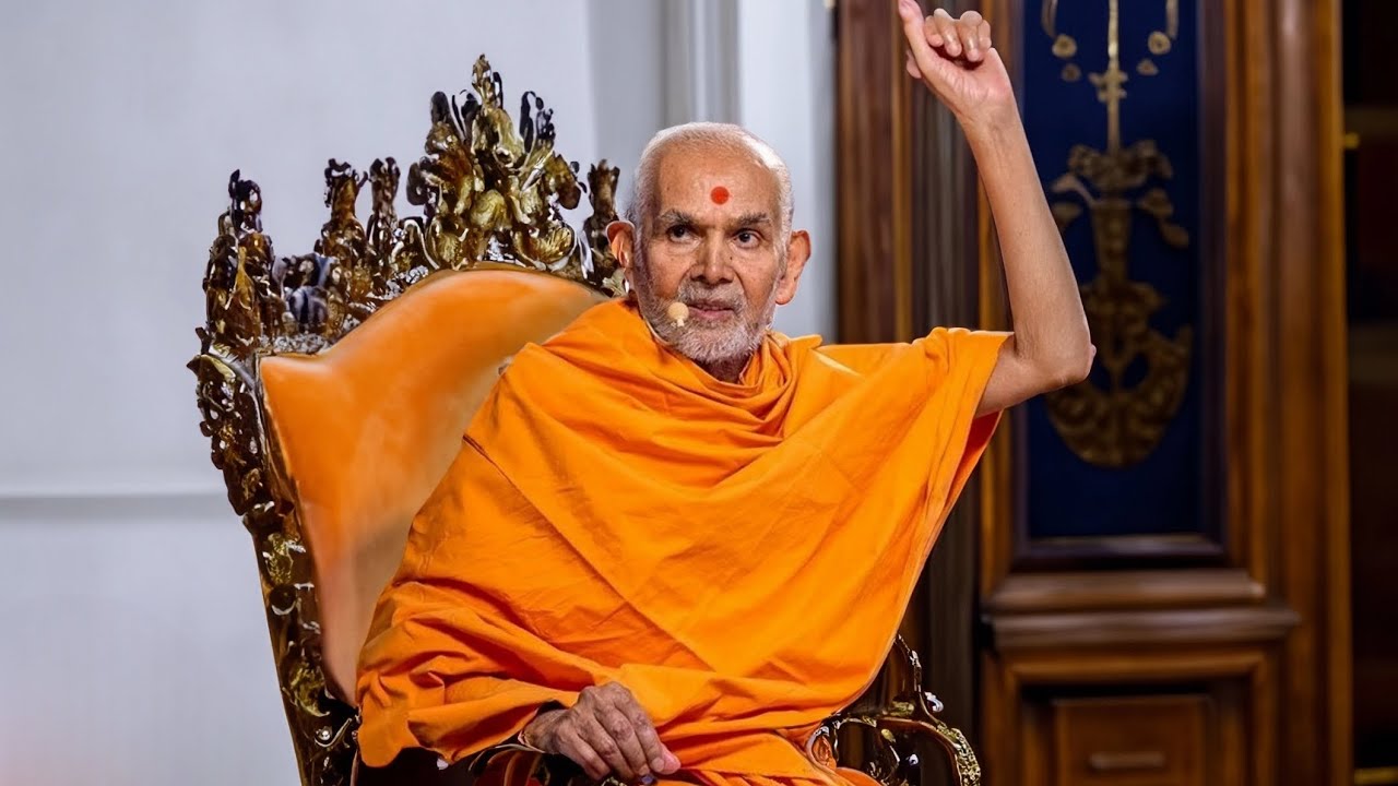 Mahant Swami Room in Robbinsville Akshardham - YouTube