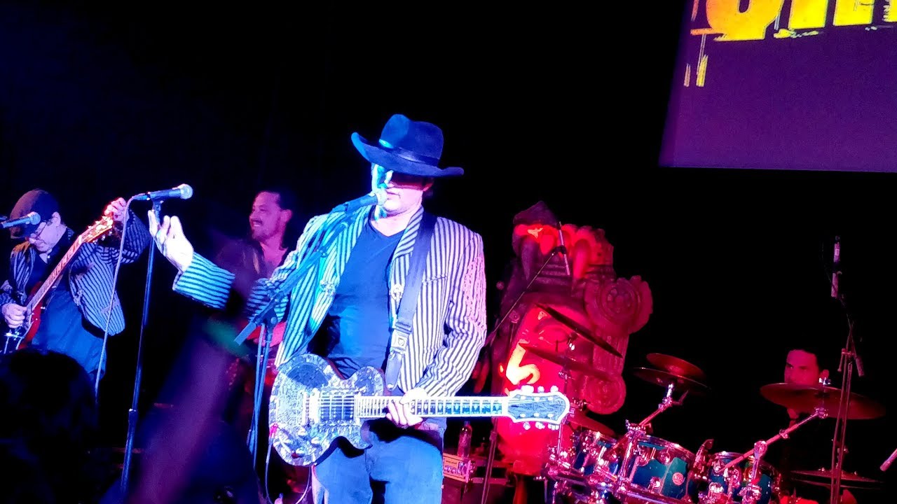 "EL REY" by Robert Rodriguez and the Chingon band! #AFSmexicotrilogy ...