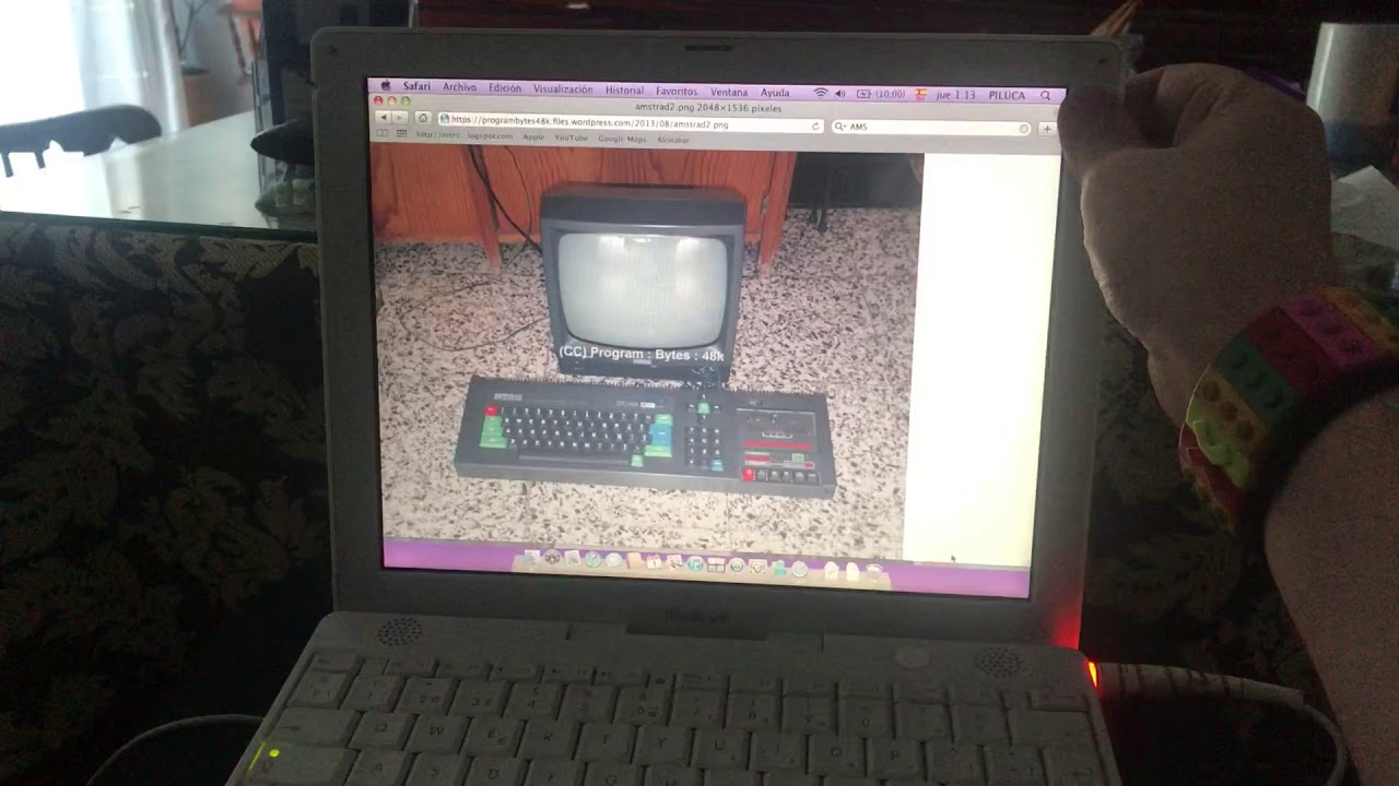 iBook G4 screen problem - YouTube