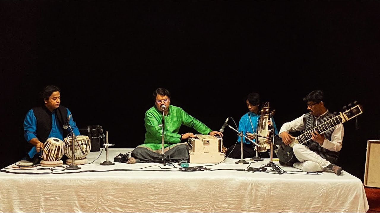 Kahe Lage Tose Nain - Ghazal | Sh. Ashish Narayan Tripathi - Swarveni Music Academy - YouTube