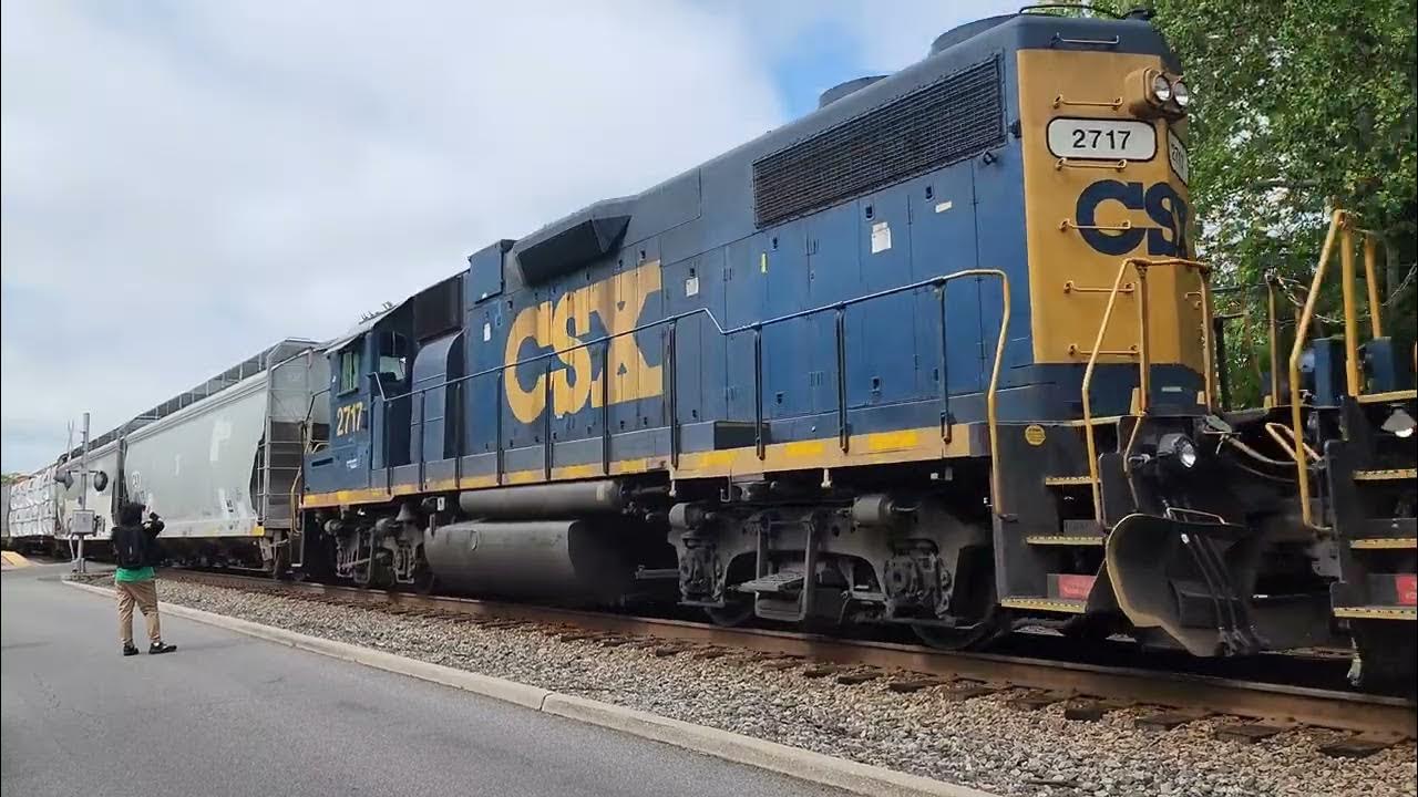 CSX L134 local through Ashland VA. (Ashland Train Day 2023) - YouTube