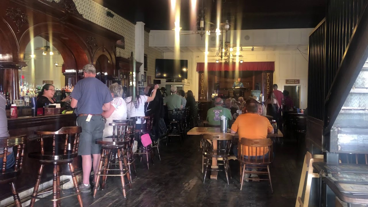 Mario music at CrystalPalace Saloon in Tombstone Arizona - YouTube