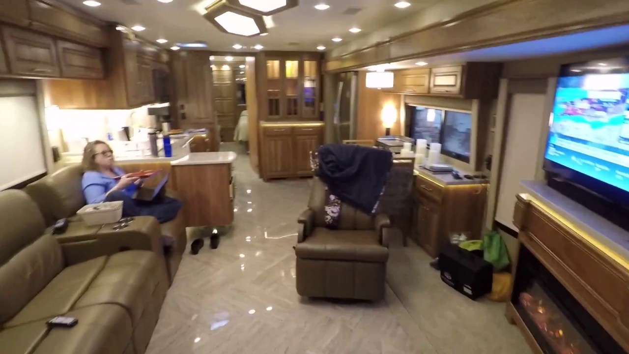 Inside Tour of RV 1 of 2.MP4 - YouTube