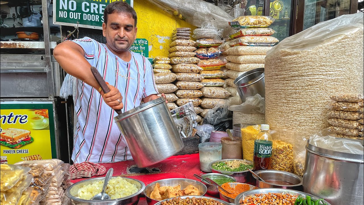 60 Years Old Popular Samosa Muri Chaat Shop | Samosa Chaat ₹20 ...