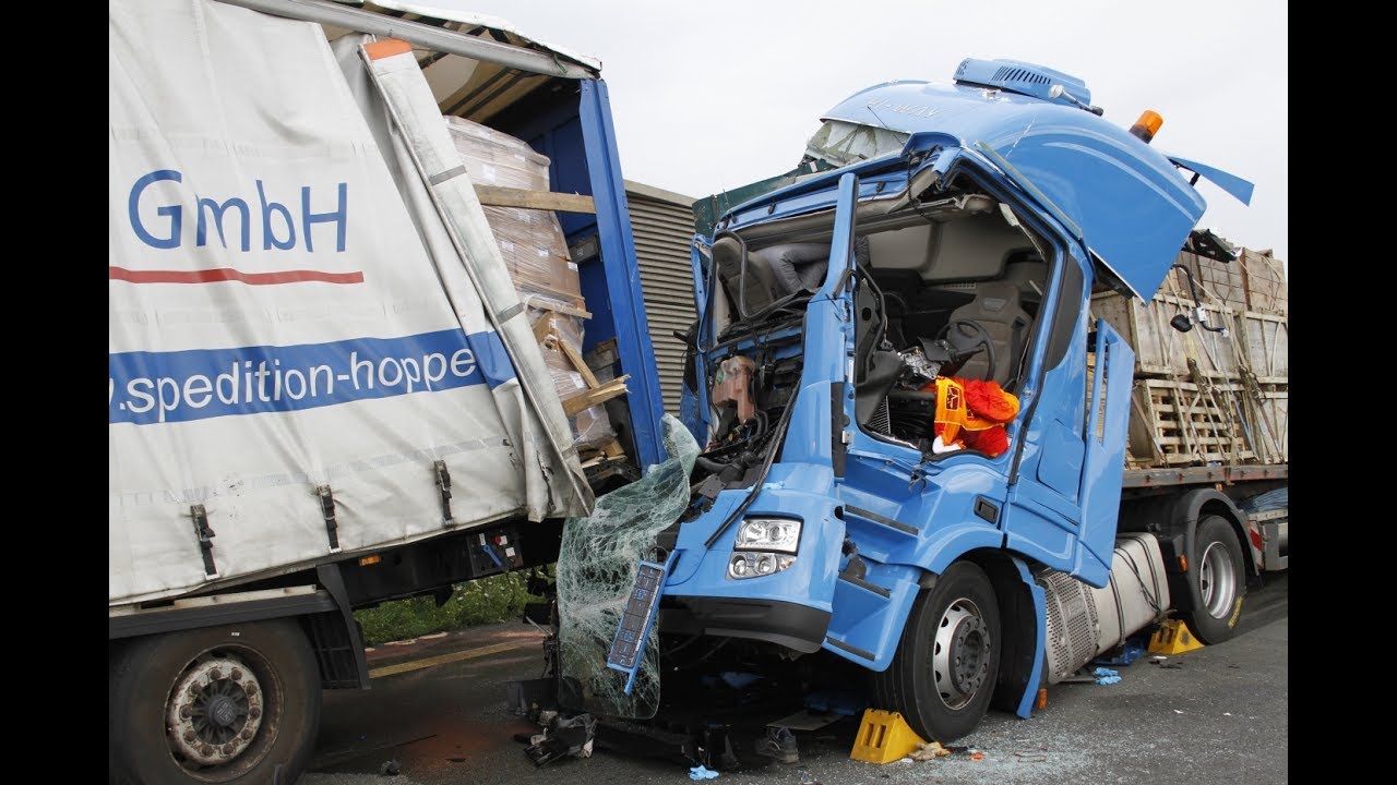 Truck Crash Compilation 2022 || FailArmy Crashes - YouTube