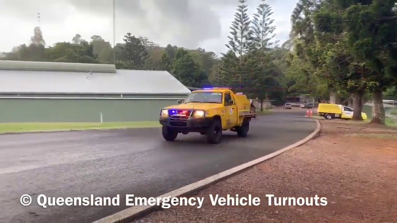 RFS - Maleny 42 Responding | Fire in Bushland, Peachester, QLD - YouTube
