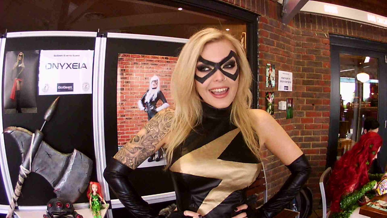 Onyxeia at the Port Solent Comic Con 2018 - YouTube