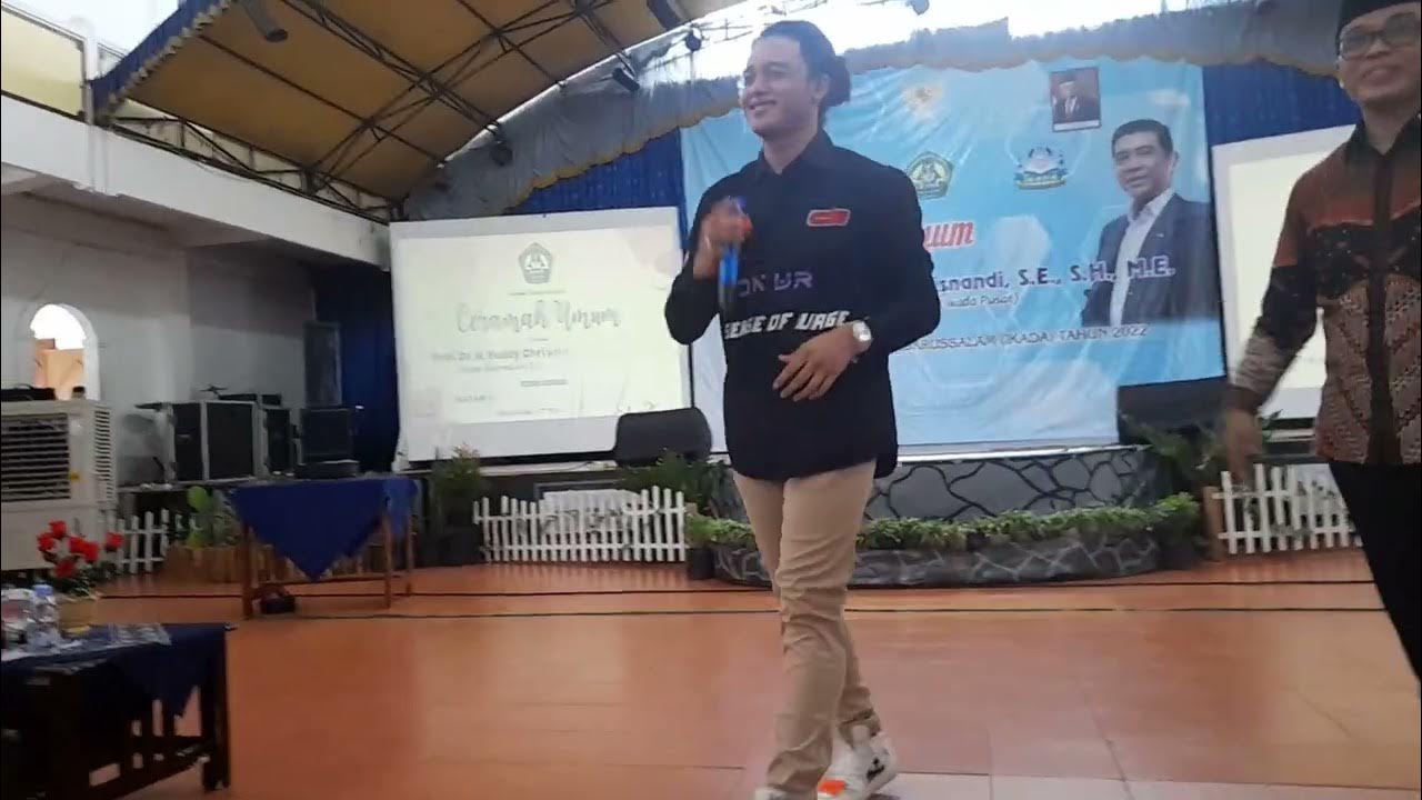 Mohammad Restu Gibhran Van Hauten, tampil memukau di Pondok Pesantren Darussalam Ciamis Reuni ...