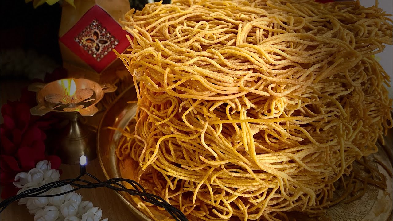 Homemade Spicy Shev recipe |Garli Shev| Tikhat Shev recipe - YouTube