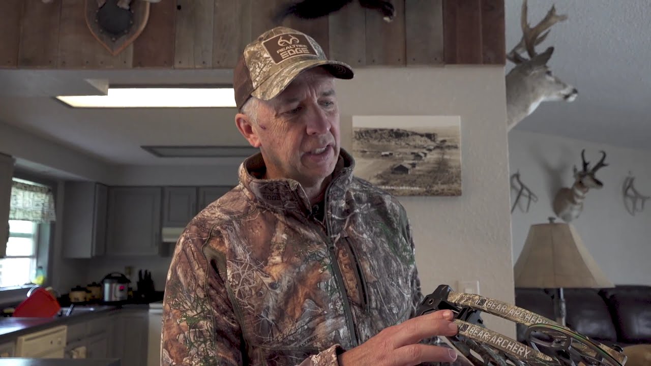 David Blanton's Kuma 30 First Look | Bear Archery - YouTube