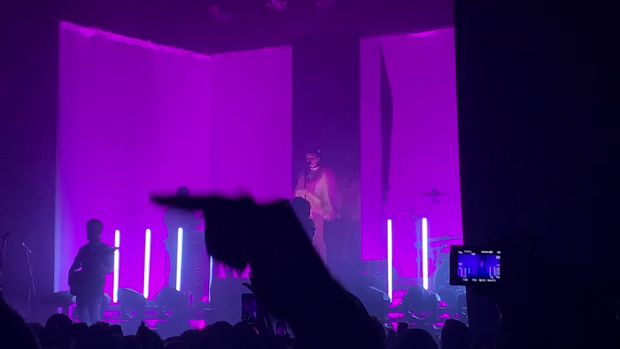 I Disagree – Poppy LIVE at Fonda Theatre LOS ANGELES 2/21/20 - YouTube