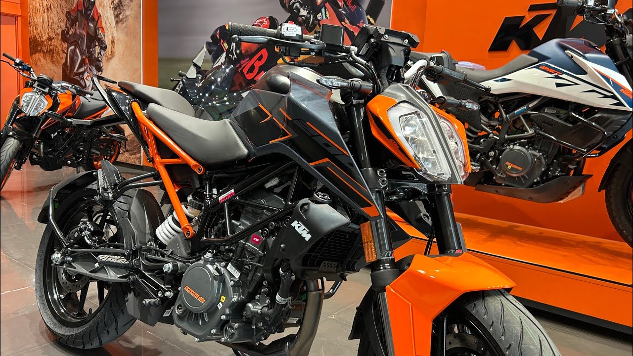 2024 KTM Duke 200 TFT Display Detailed Review | Best 200cc Bike in ...