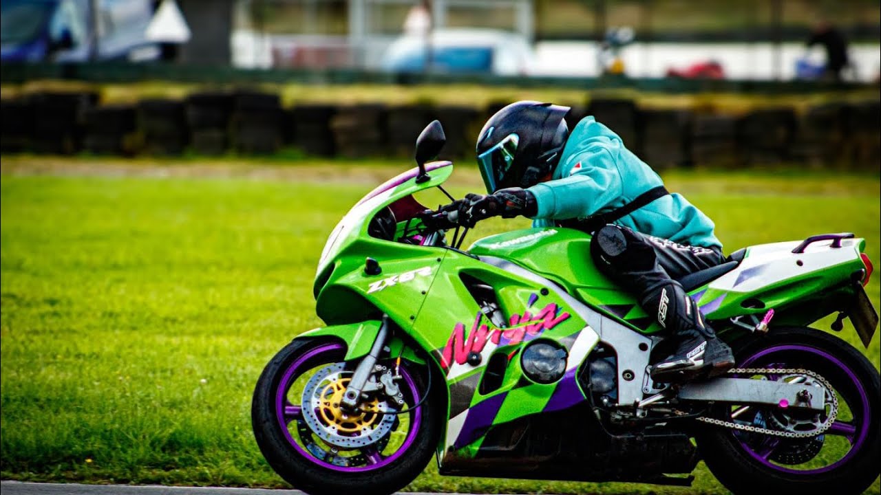 1997 Kawasaki ZX6R x Track Attack - YouTube