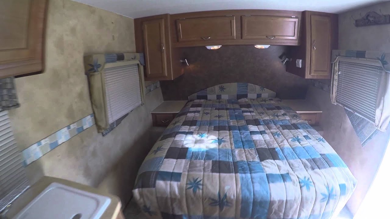 2011 Lance 1881 Travel Trailer in 30 Seconds - YouTube