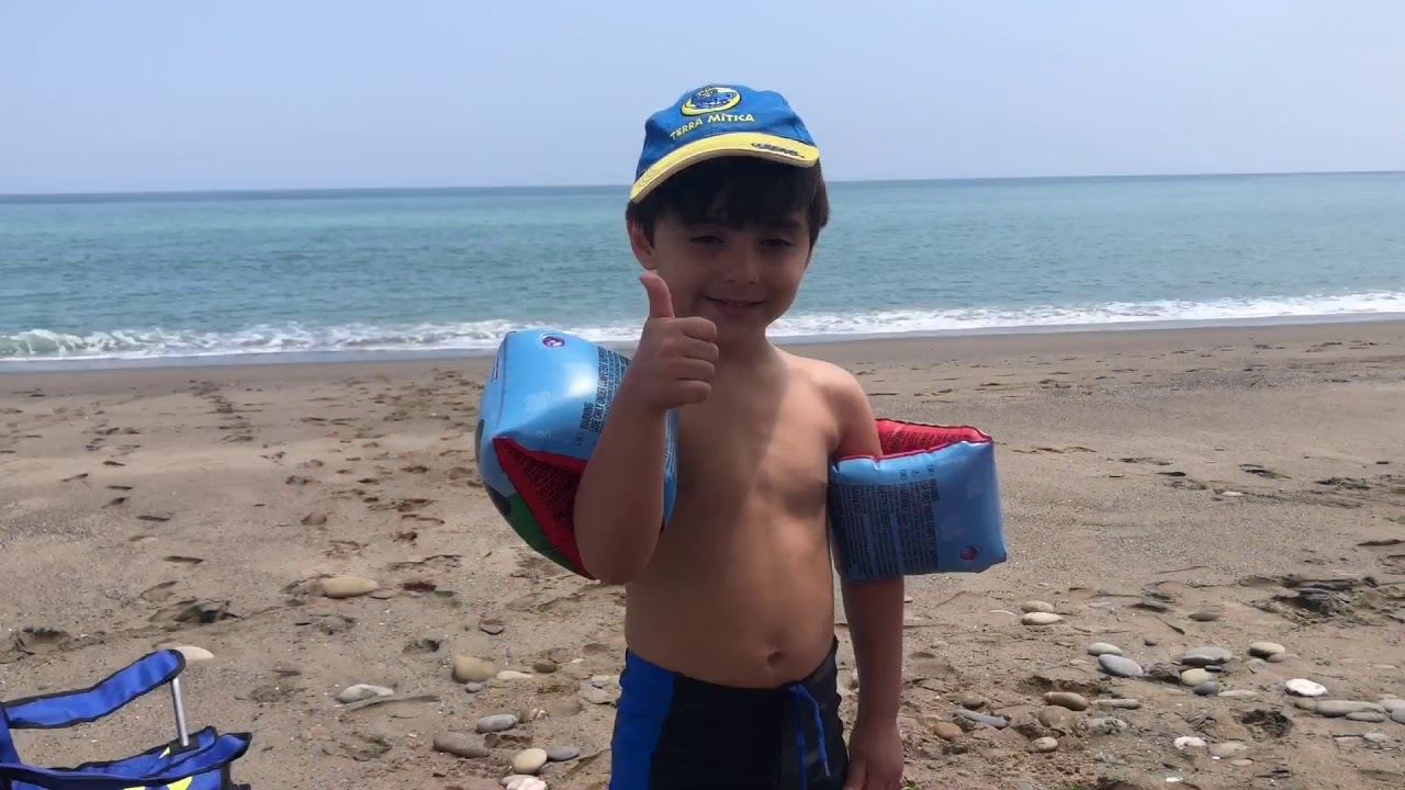 First day in the beach... summer 2020 - YouTube