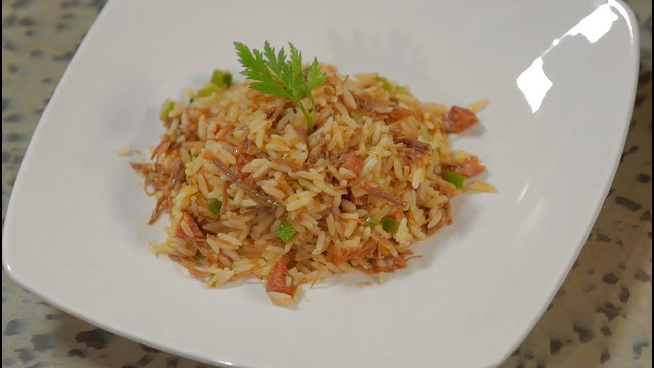 Arroz de Carreteiro: Brazilian rice with dried meat - easy and ...