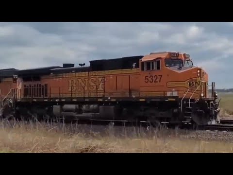 Chasing BNSF 5327 Down the Saint Joseph Subdivision (5-2-2021) - YouTube