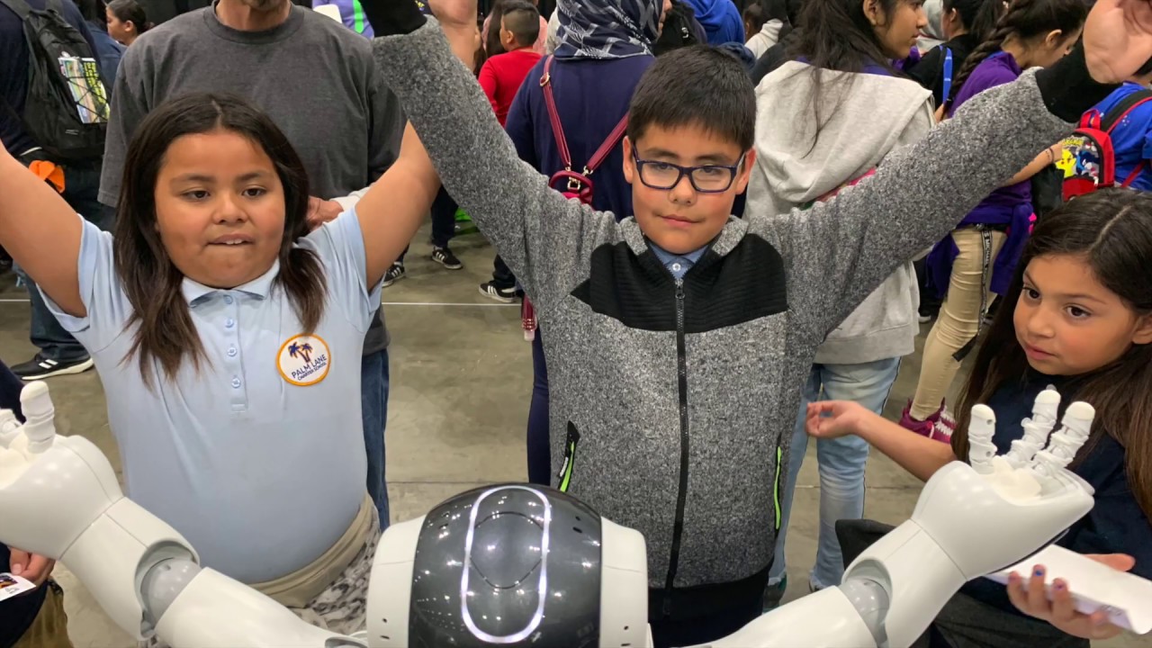 Robot Yoga Training for Homeschooled K-12 Students - YouTube