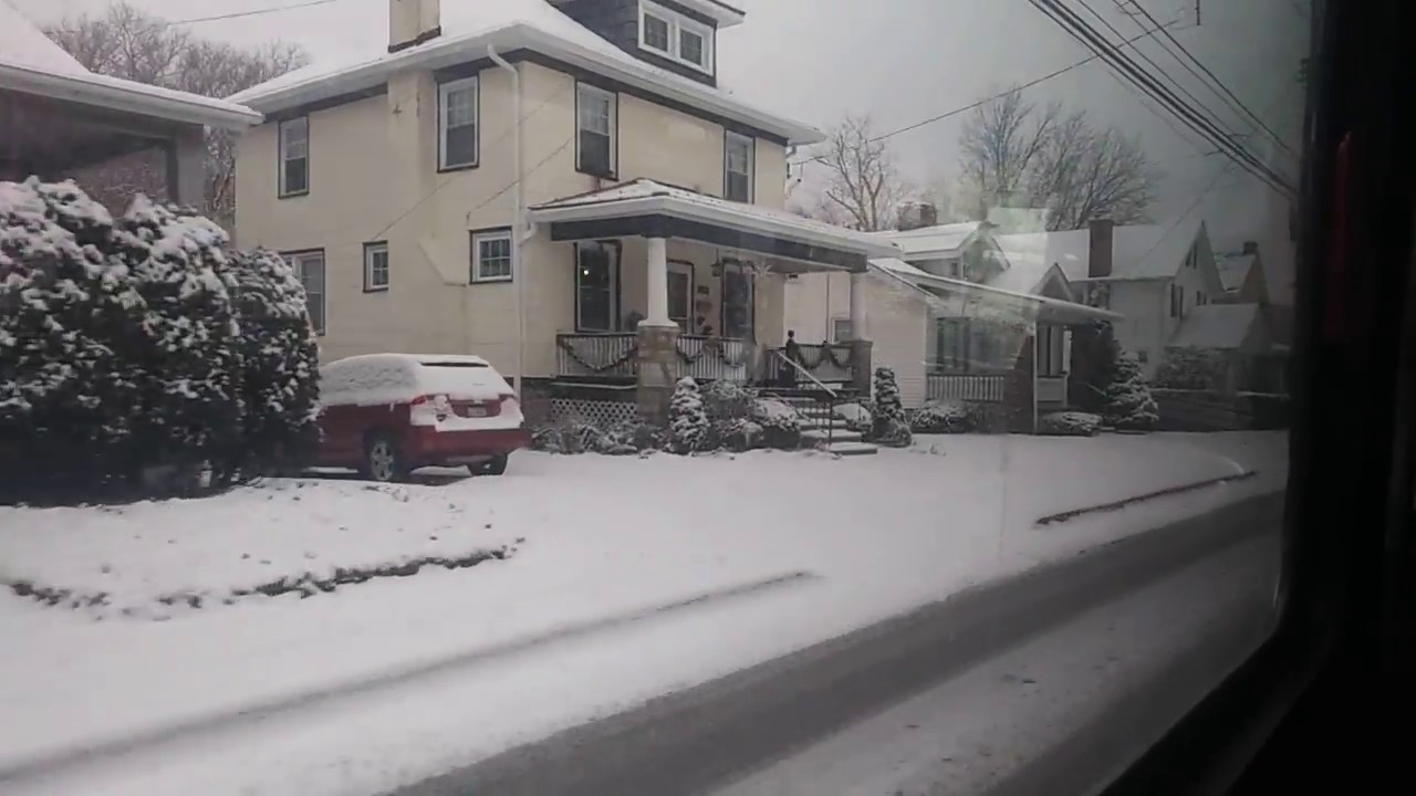 SEPTA Bus Ride: 2004 New Flyer D40LF #5718 On Route 77 In Snow - YouTube