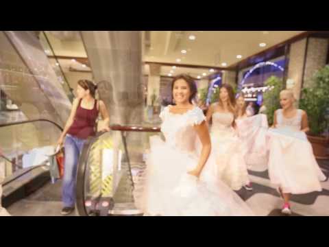 2018 Gelinlik Modasının İlk Defilesi MaviBahçe'de Yapıldı