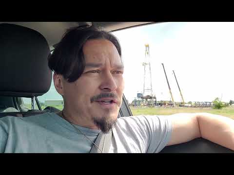 Chris Sanders from Lonestar Natural Gas and American News Network talk about Drilling Oil in Texas.