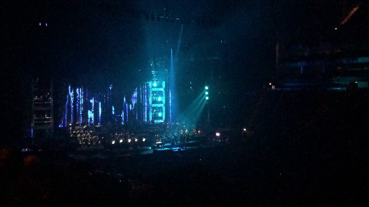 The world of Hans Zimmer Live at the O2 London 2019 - YouTube