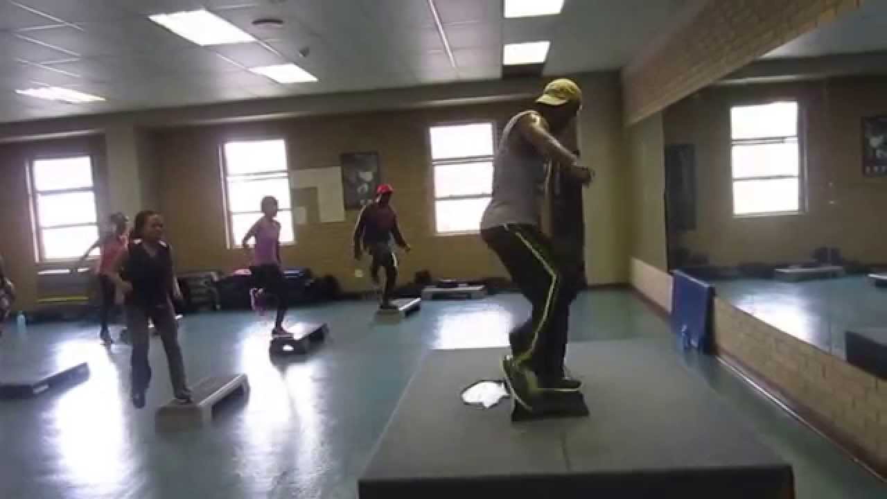 Advanced step aerobics choreography - YouTube