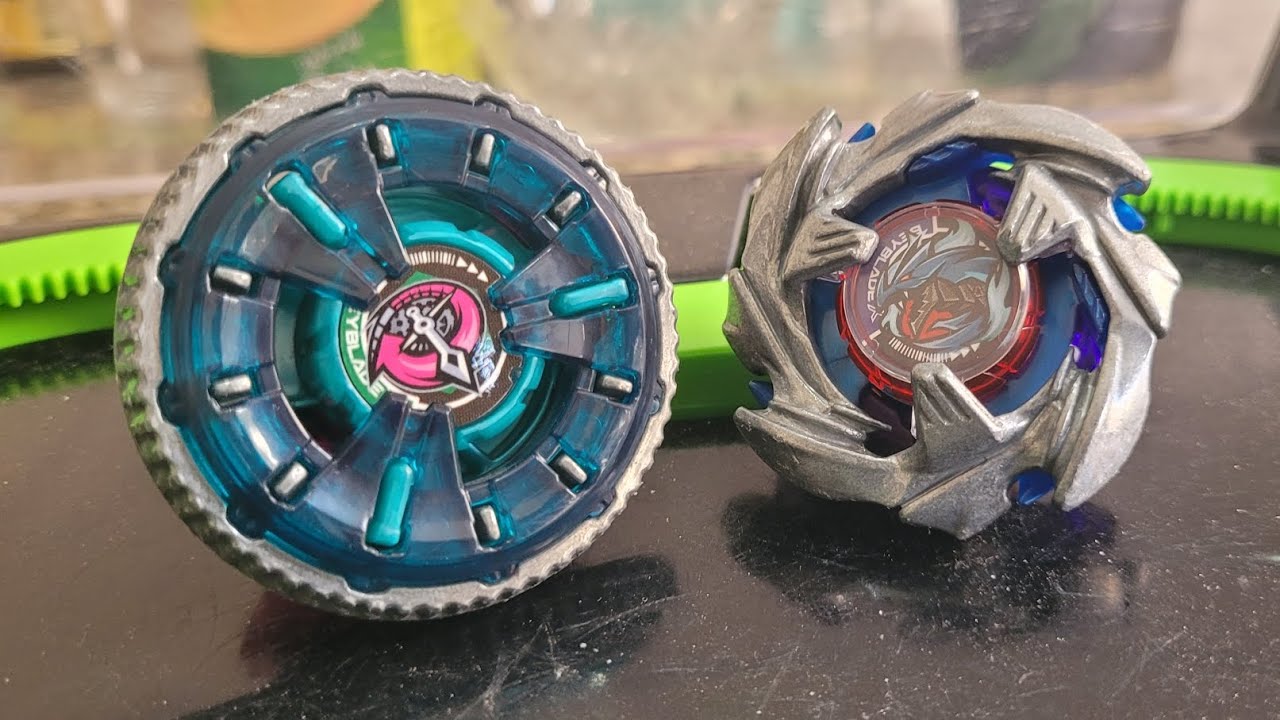 CLOCK MIRAGE 9-65B VS COBALT DRAGOON 2-60C - BEYBLADE X - YouTube