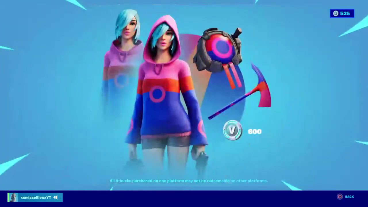 gamer girl playing fortnite - YouTube