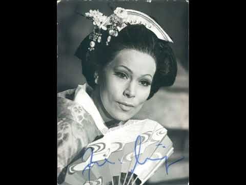 Júlia Várady's Tragic Butterfly - YouTube