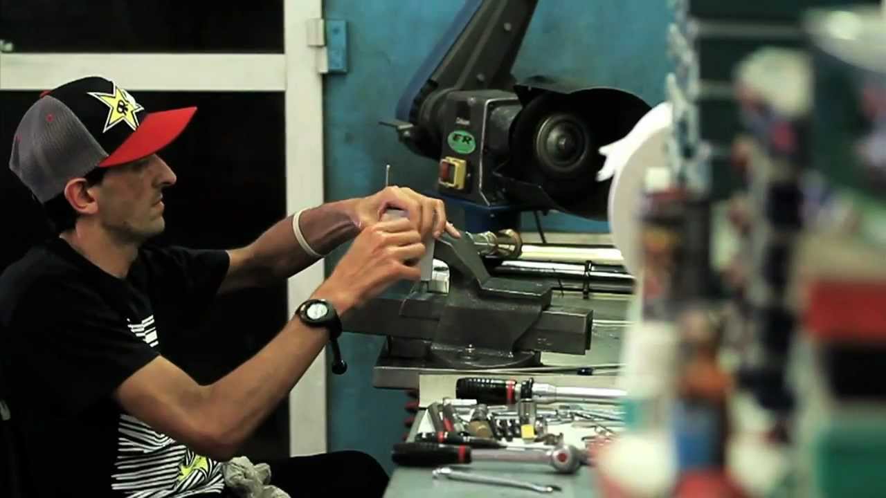 BUD RACING : Préparation suspensions MX, SX, FMX, Enduro, Pit bikes ...