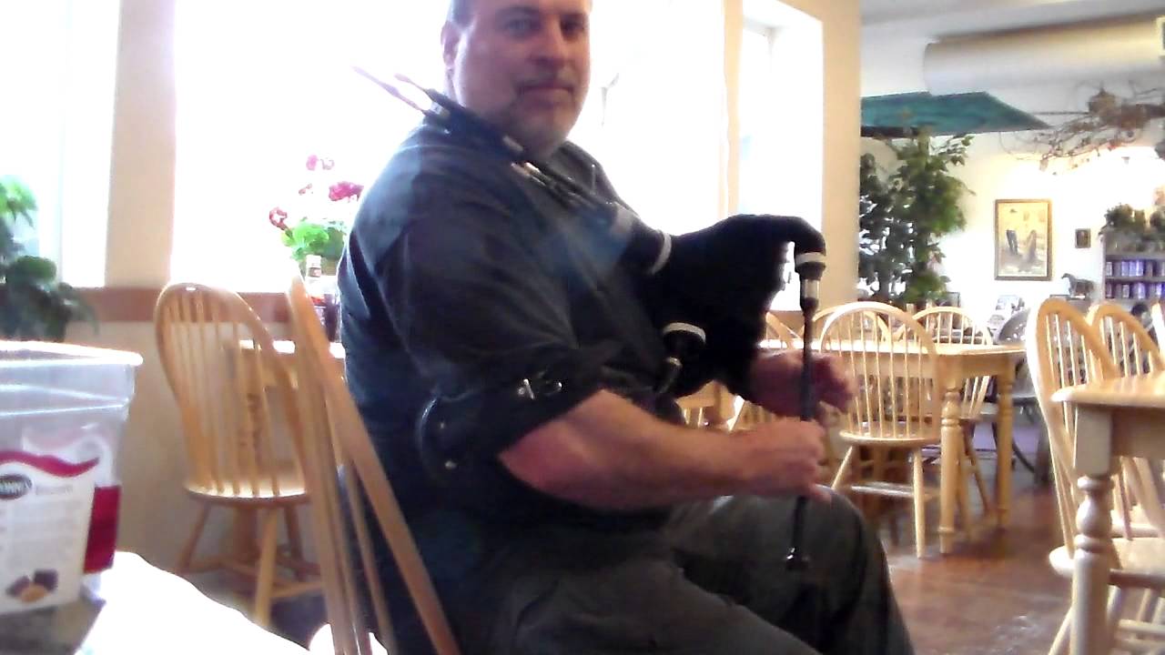 David MacDonald playing "Elliot Finn MacDonald" at the White Horse ...