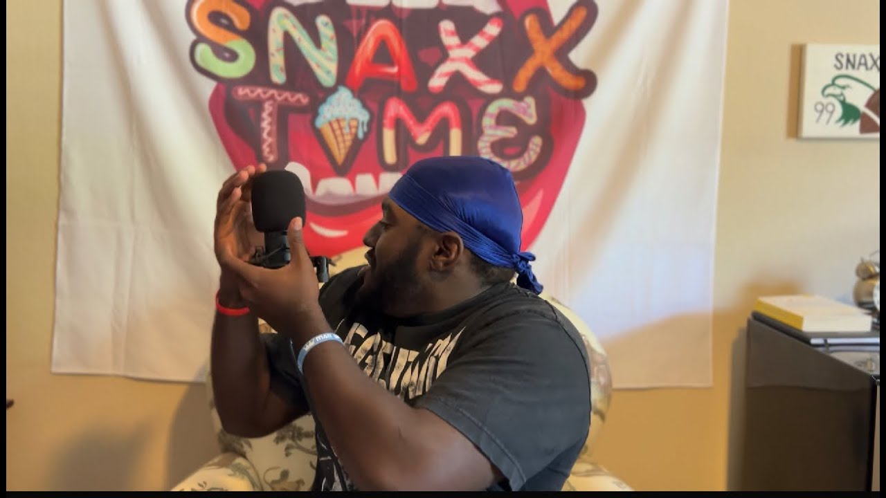 Snaxx Time Episode 8: Time - YouTube