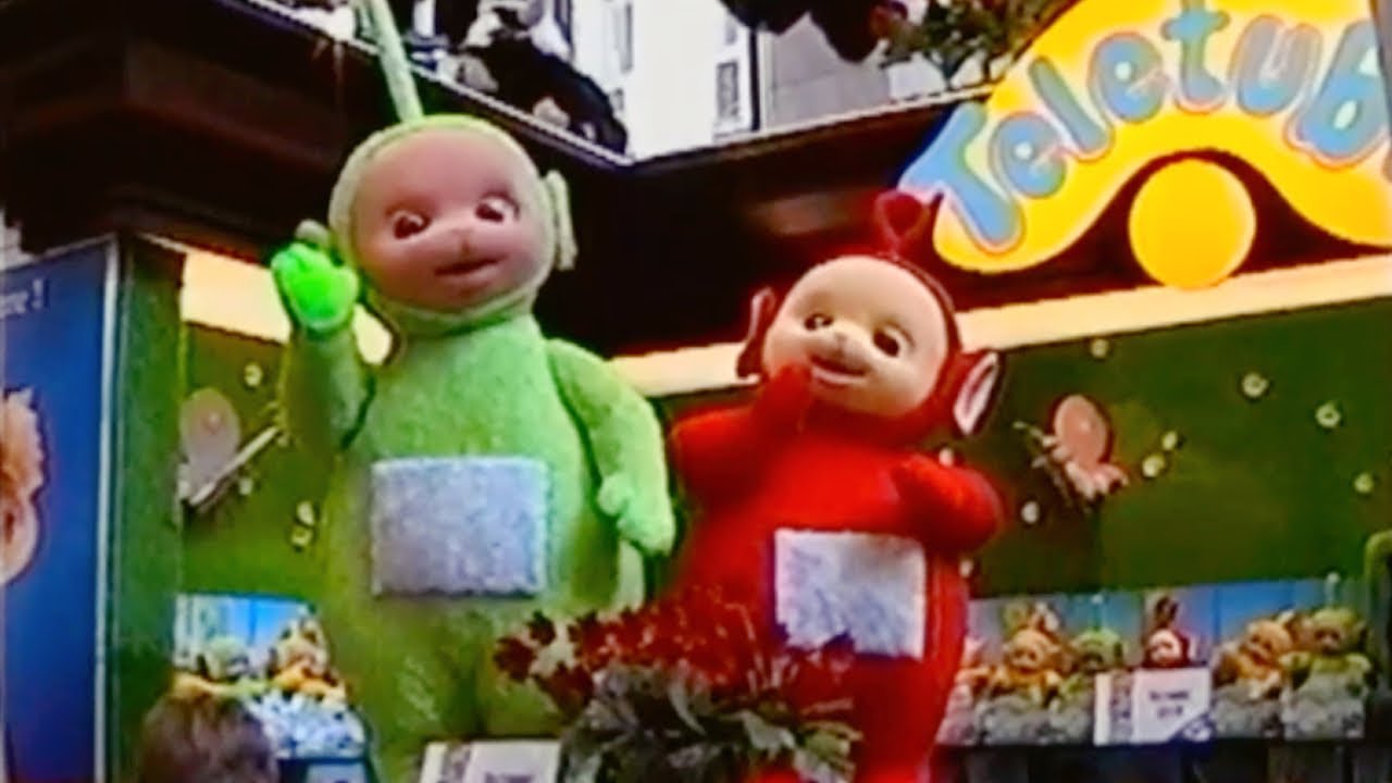 FAO Schwarz & Disney Store NYC 1998 - Teletubbies - 90s Toys - New York ...