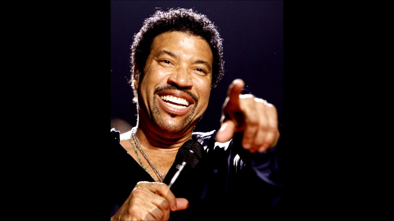 Dancing on the Ceiling LIONEL RICHIE - YouTube