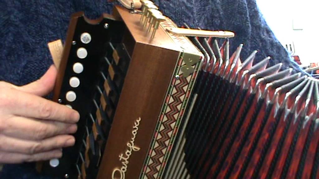 CASTAGNARI 4 STOPPER MELODEON - YouTube