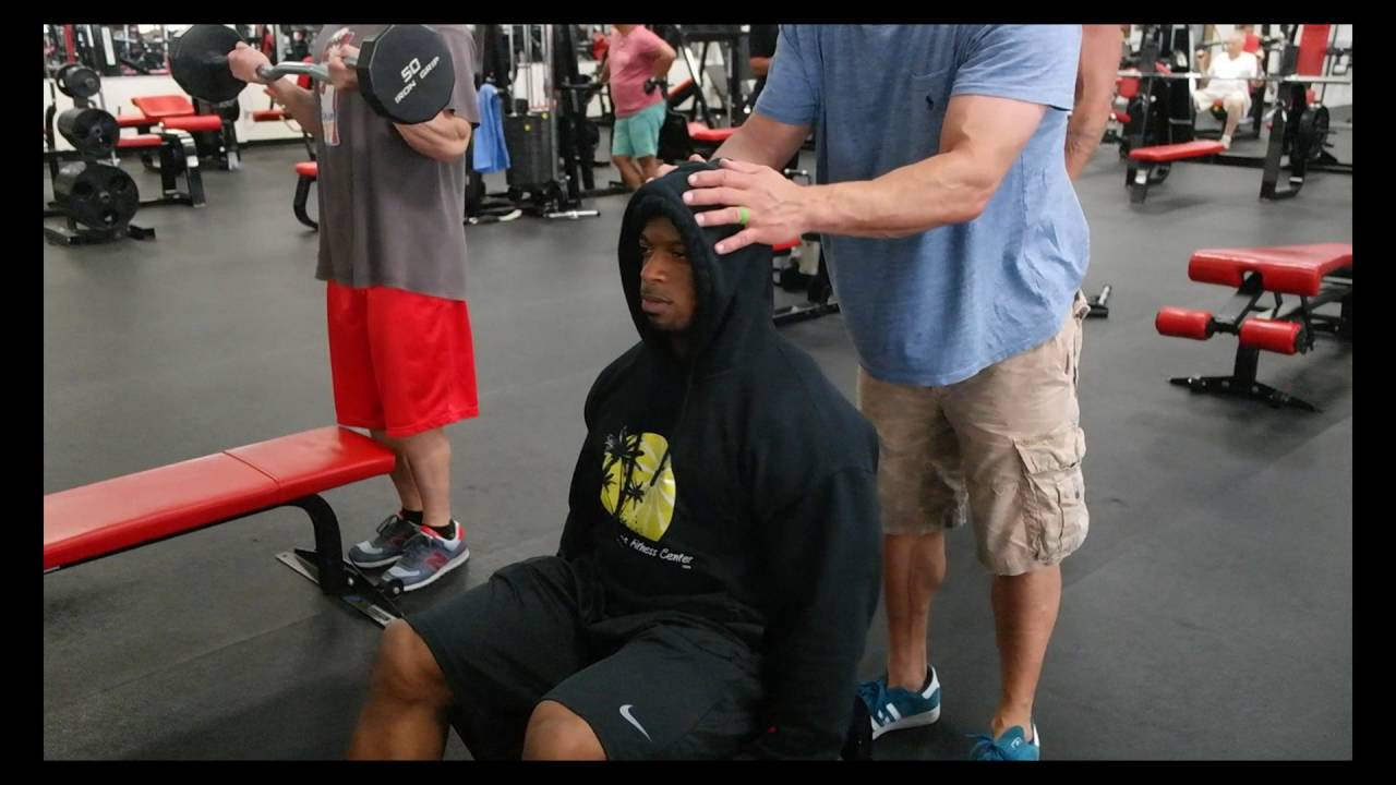 Palm Springs bodybuilder Travis Ely preparing for NPC West Coast in ...