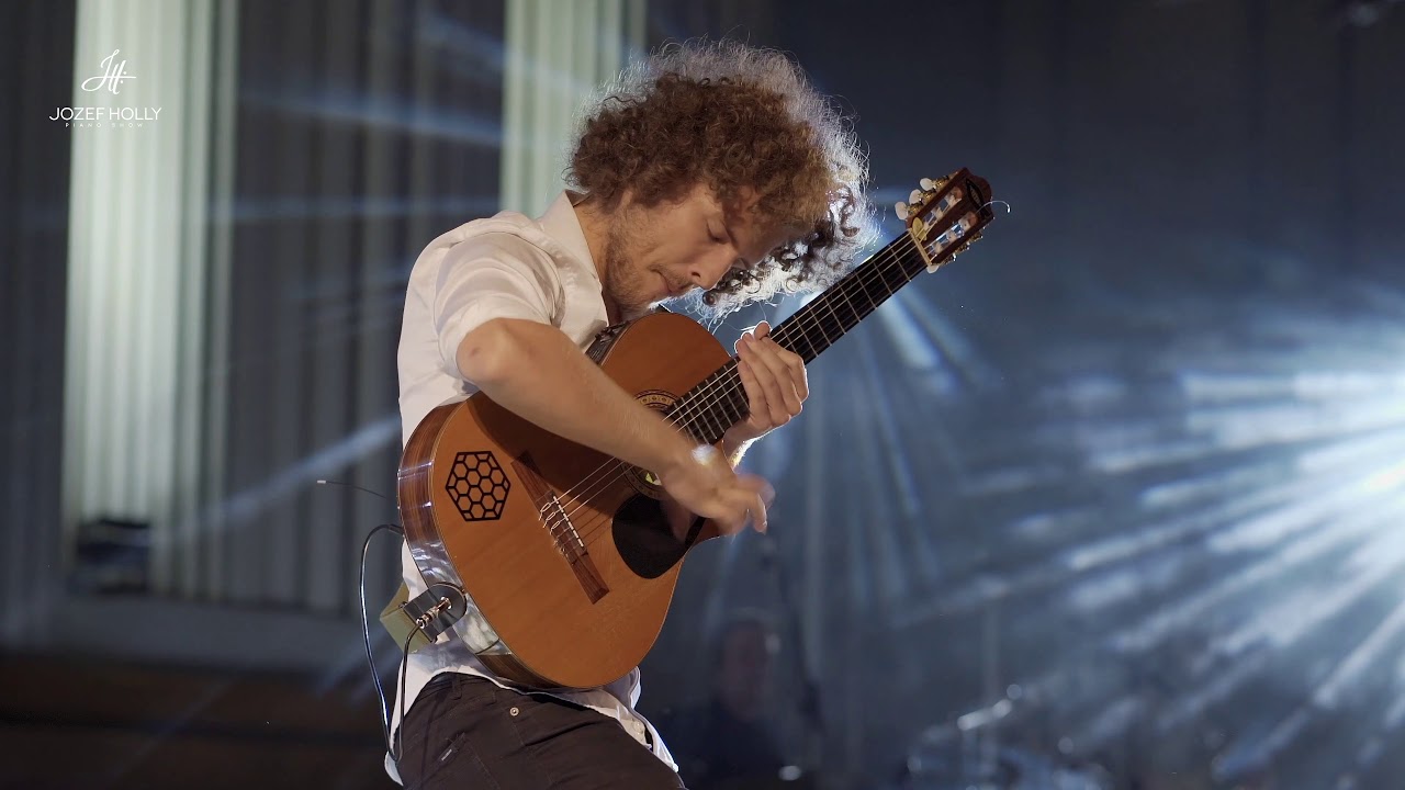 ROKO - Dávid Bílek Chords - Chordify