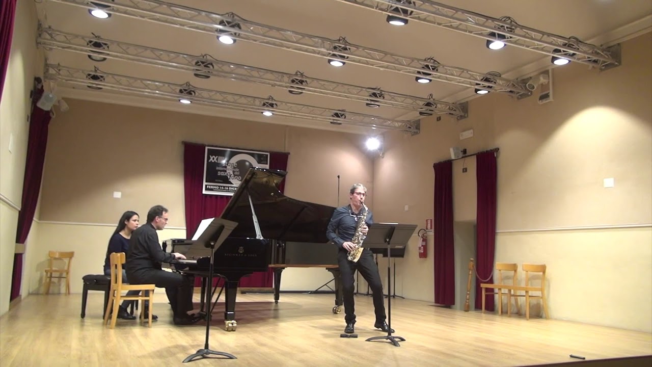 Robert Muczynski (1929-2010) - Alto Sax Sonata (1970) - YouTube