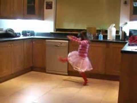 Rosie dancing to Amapola - YouTube
