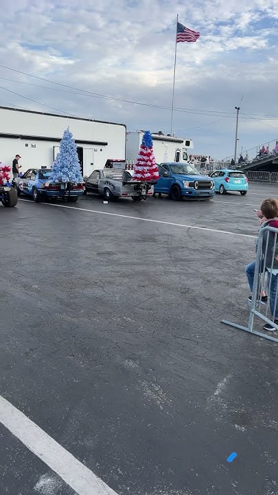 Christmas tree drag racing coming up!!! - YouTube