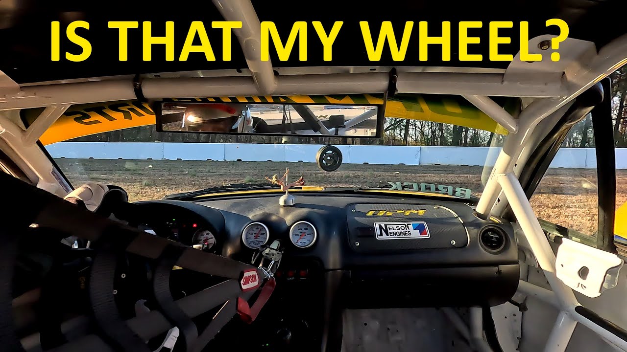 Road Atlanta Hoosier Super Tour Spec Miata Race + Crash - YouTube