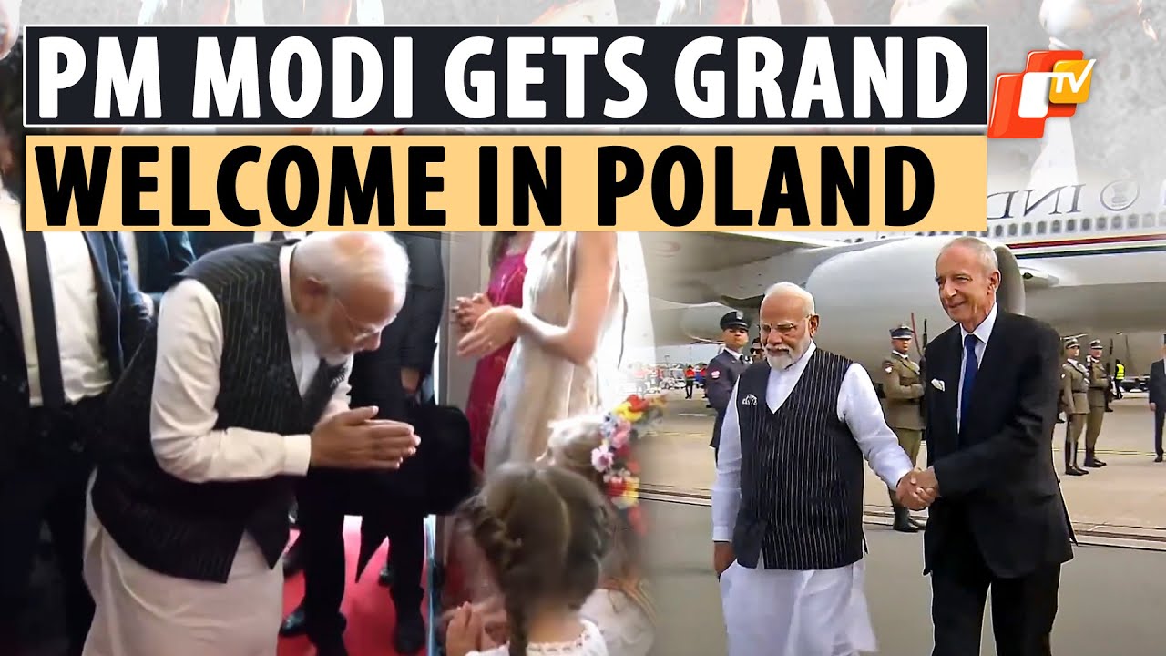 Grand Welcome For PM Modi In Poland, PM Greets Members Of Indian ...