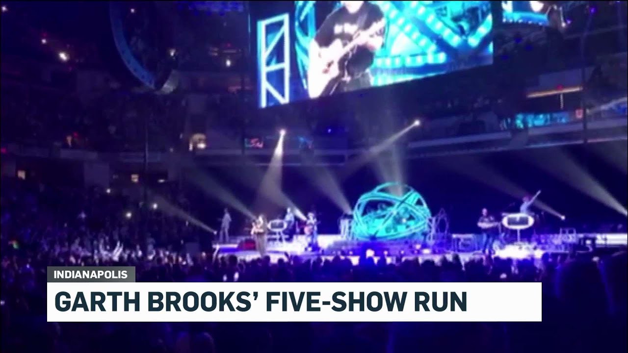 Garth Brooks concert - YouTube