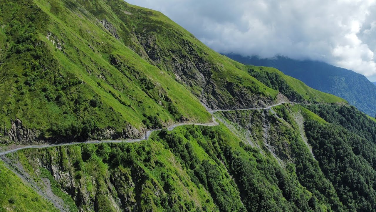 თუშეთი, აბანოს უღელტეხილიTUSHETI GEORGIA, Road to Omalo, Abano Pass ...