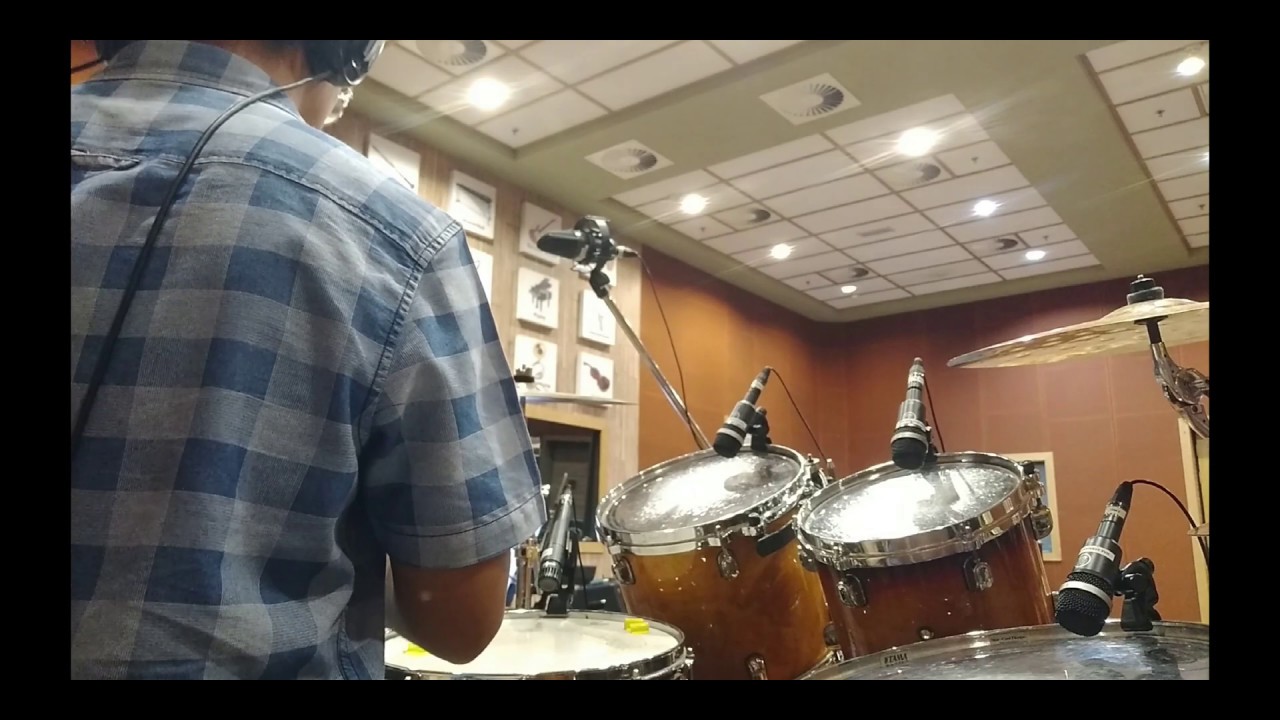 Hanya Di Mercu - Ayu OIAM (Cover) | Sylvilina | DrumCam - YouTube