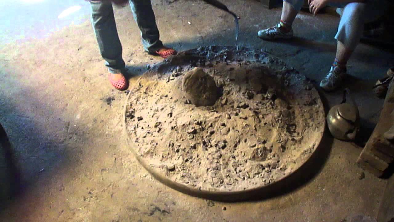 Tortilla de rescoldo - YouTube