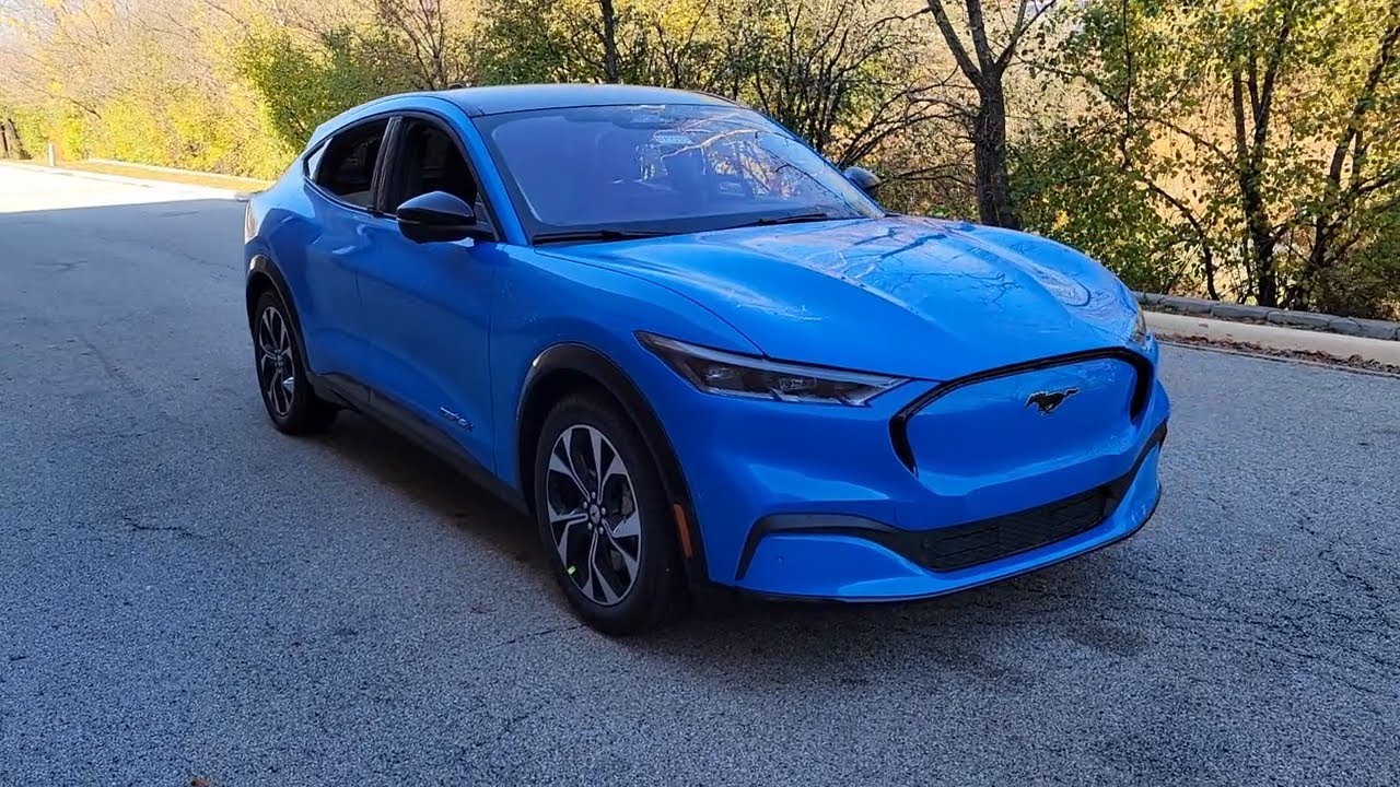 2022 Ford Mustang Mach-E near me Highland Park, Arlington Heights ...