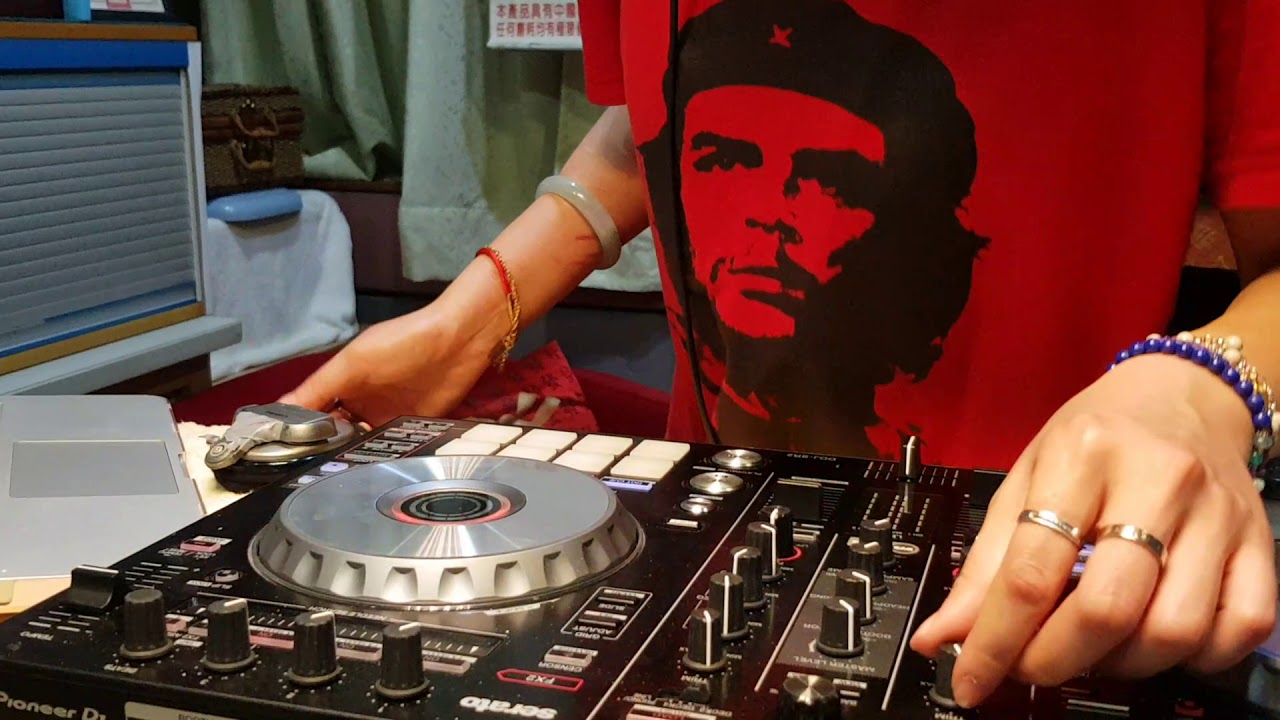 20191123 DJ JJ DJ教室初學篇（ 3 ）學員上機操作動作修正指導（認識監聽，耳機，相互作用關係 從而利用修正與遷移MIXER上低 ...