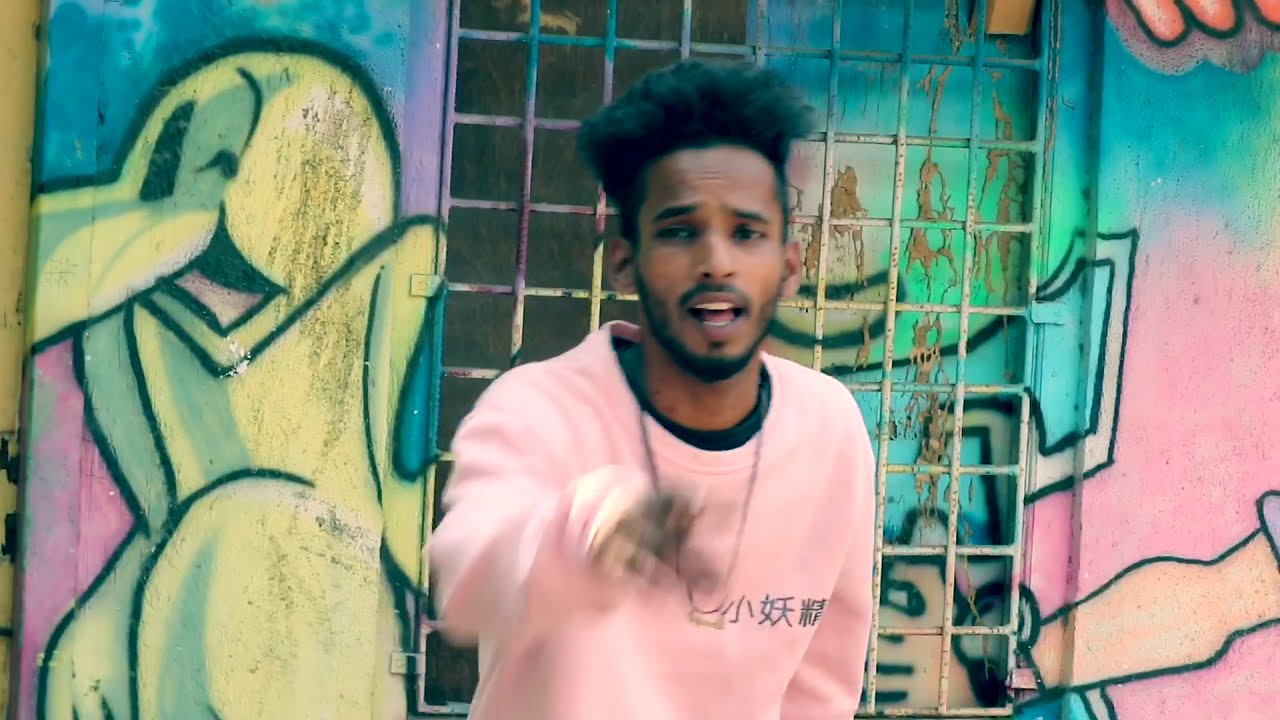 RONNY_-_2013 SONG (OFFICIAL MUSIC VIDEO) - YouTube